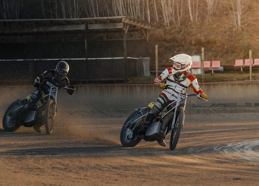 ASI BAC8000 - E-Racing